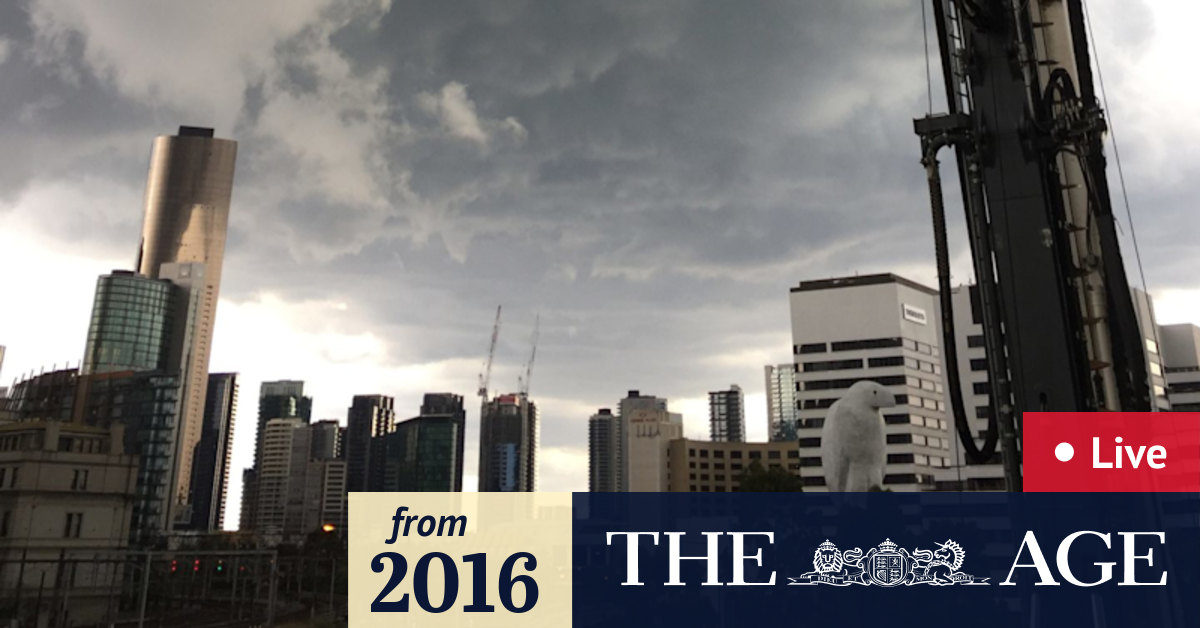 Melbourne weather: wild storm hits city after heatwave Melbourne weather: wild storm hits city after heatwave